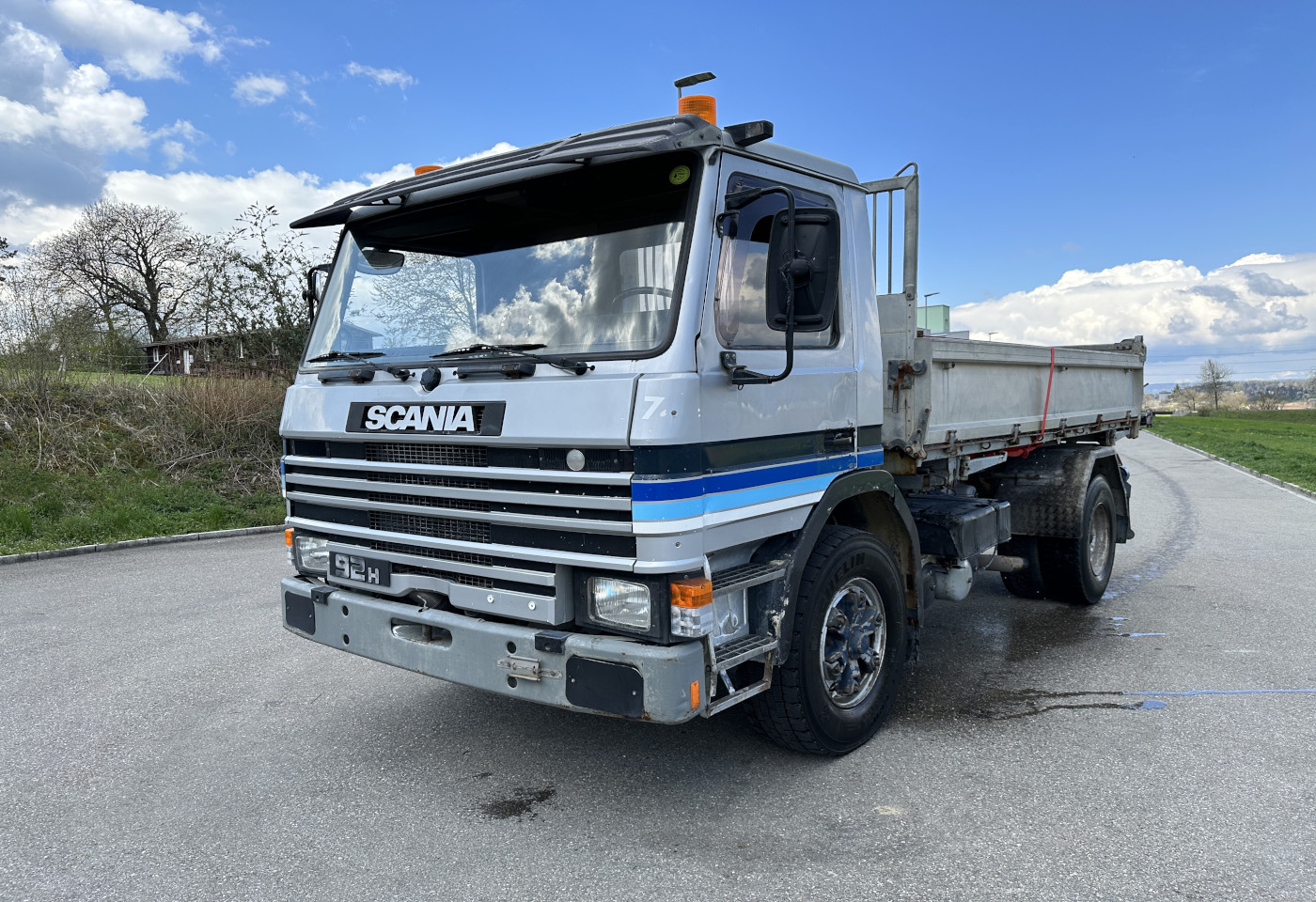SCANIA, P92 HL 4x2 SWS , 3-Seitenkipper | swisstruck.ch Nutzfahrzeuge ...