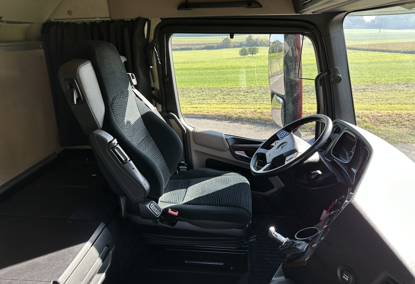 MERCEDES-BENZ, Actros 1842 4x2 SZM , Sattelkupplung | swisstruck.ch ...